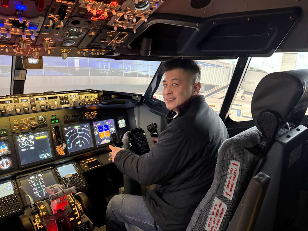 Flight Simulator Experience LLC